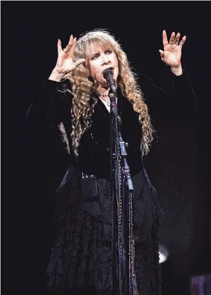 Nicks brings emotionall­y charged tour to Memphis - PressReader