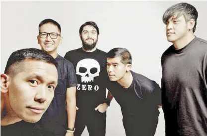 Hale’s comeback single is a blast from the past for fans - PressReader