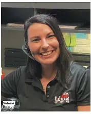 LE SOURIRE DE L’ÉQUIPE - PressReader