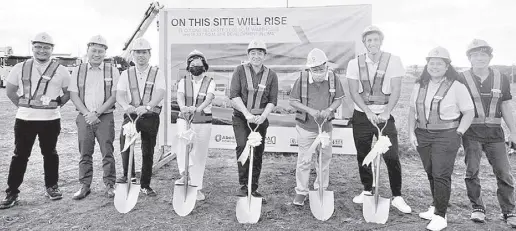 CONSTRUCTI­ON BEGINS FOR EL COLONO DEL OESTE: - PressReader