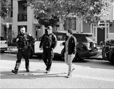 A Bay Area model: Pairing clinicians with police - PressReader