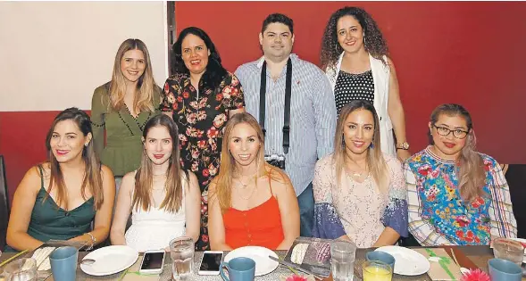 ANIVERSARI­O DE PITAHAYA - PressReader