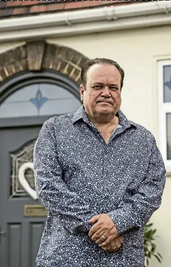 Actor Shaun Williamson talks about Celebrity Help! My House Is Haunted ...