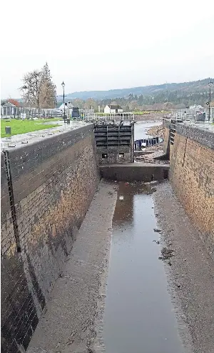 Canal basin draining opens floodgates for once-in-a-lifetime opportunit ...