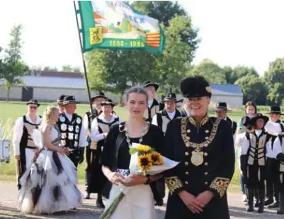 Lobke (13) mag naast koning Willem-Alexander zitten op OLS - PressReader