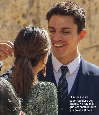 Álex González y su novia van de boda