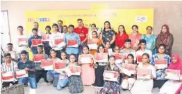 FPJ hosts 2nd edition of BMC Schools Toppers’ Awards, felicitate­s 25 ...