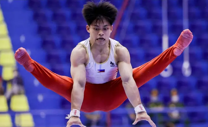 CARLOS YULO ATHLETE OF THE YEAR NG PSA - PressReader