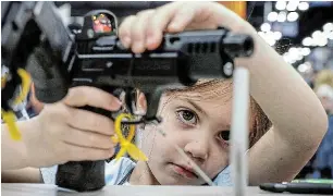 Mystery shrouds perpetrato­r in Alabama ‘Sweet 16’ shooting spree - PressReader