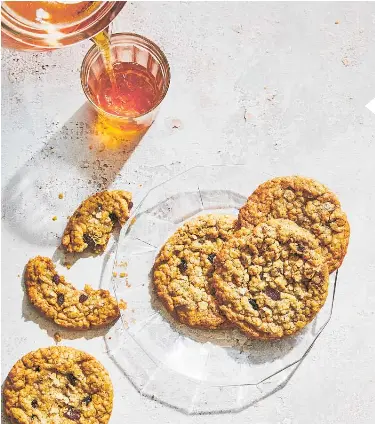 Oat and raisin cookies - PressReader