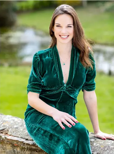 Miss Iona Dent - PressReader