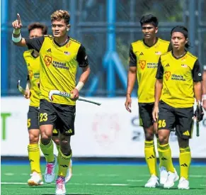 Porous at the back - PressReader