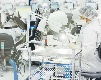 Proponen a Trump reubicar manufactur­eras en Puerto Rico - PressReader