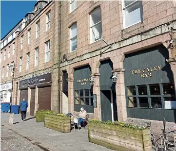 Police in call to cut pub’ s hours after ‘violent incidents’ - PressReader