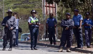 Disturbios en Papúa Nueva Guinea dejan 15 muertos - PressReader