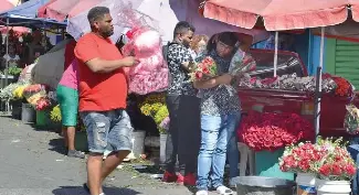 Día de San Valentín mueve la economía - PressReader