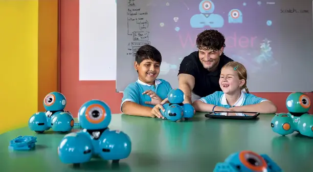 Shaping Future Leaders - PressReader