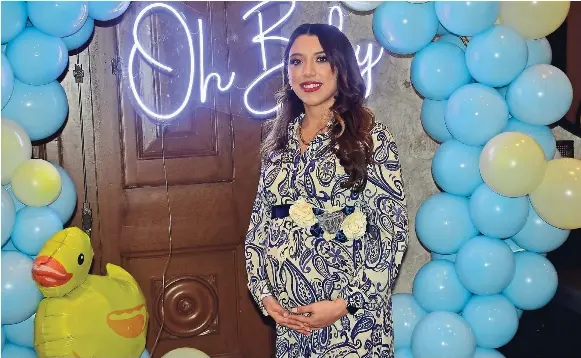 ILUSIONES En AZUL - PressReader