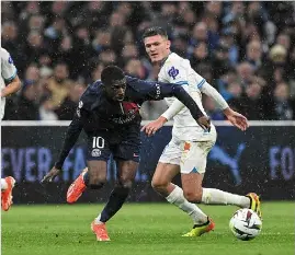 Paris trop fort - PressReader