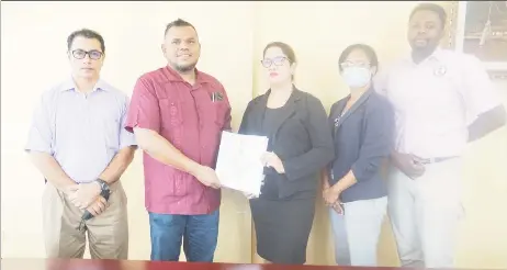 Stats Bureau signs $219m tablets deal with Digital Technologi­es ...