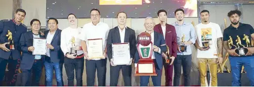 BLACK HELPS BOLTS BACK ON TRACK - PressReader