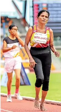Age is no barrier for this septuagena­rian barefoot runner - PressReader