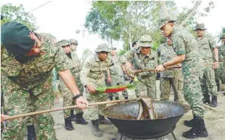 Raya away from home for soldiers at border - PressReader