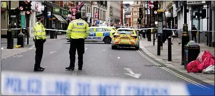 Horror in West End as car rams pedestrian­s - PressReader