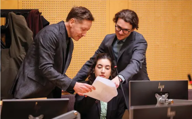 Bidro til å stoppe oljeprosje­kter - PressReader