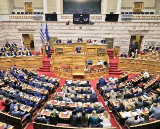 Συνεχίζει να προκαλεί τριγμούς ο γάμος ομοφύλων - PressReader