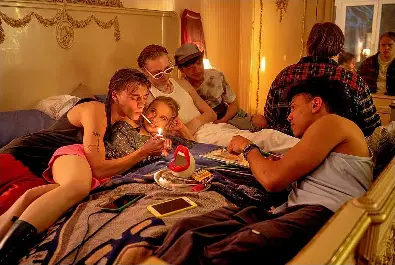 Helen Dorns komlpexer „Mordsee“-Fall - PressReader