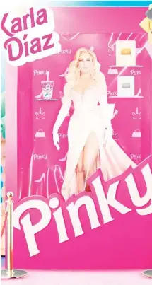 Karla Díaz se disfraza de Barbie - PressReader