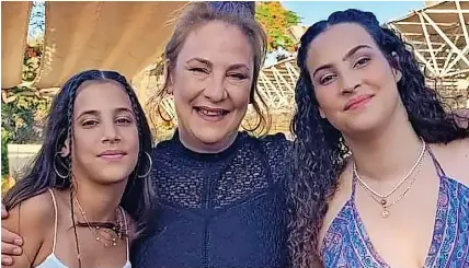 FAMILY’S DAY AND JOY AS - PressReader