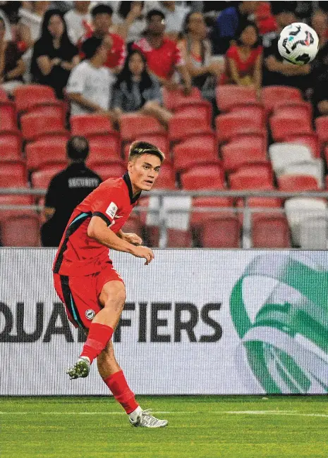 STEWART ON RIGHT TRACK - PressReader