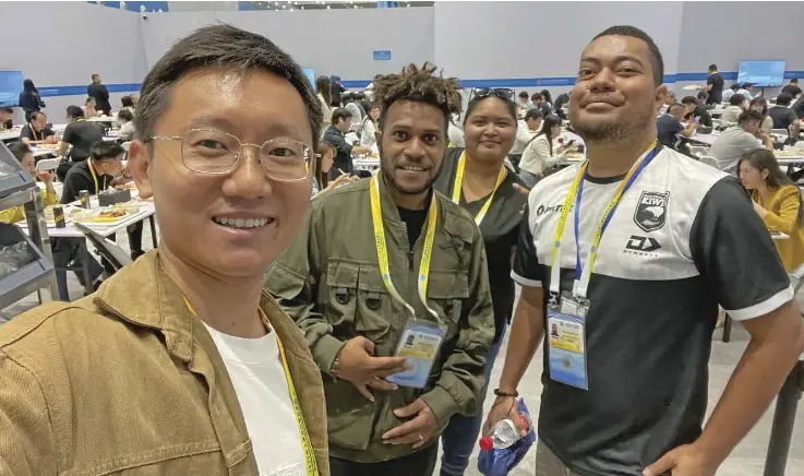 Building Bridges, Making Connection­s in a Foreign Country - PressReader