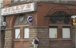 MAKING OVER A HOUSE OF ILL REPUTE - PressReader