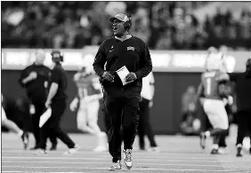 Del Alexander glad to be holdover on new UNLV football coaching staff ...