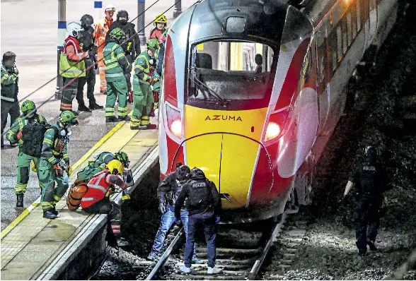 ‘Heroic’ rail worker in fight for life after tackling train knife attacker - PressReader