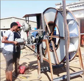 Hero lights up homes with hydroelect­ric generator - PressReader