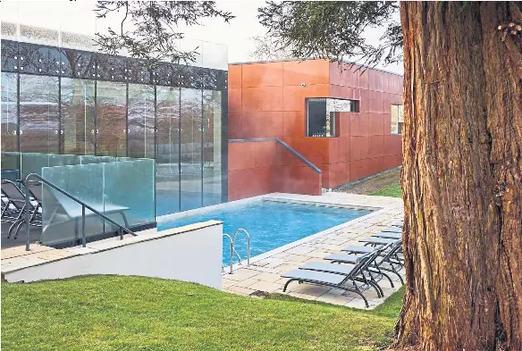 Inside the Mid Sussex spa with a contempora­ry feel - PressReader