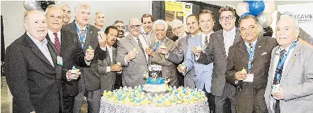 SE DAN CITA EN EL MEGA VIERNES CIVIL 2015 - PressReader