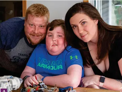 MATTHEW ISAAK S'ACCROCHE À LA VIE - PressReader