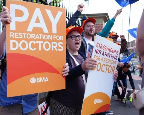 Resident doctors in England vote to go ahead with strike - PressReader