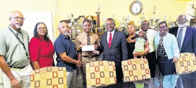 Cornwall College’s old boys launch scholarshi­p in memory of legendary ...