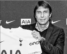 Tottenham confirmó a Conte como técnico - PressReader