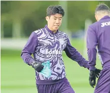 Gaffer hails dynamic duo in Hibs’ midfield - PressReader