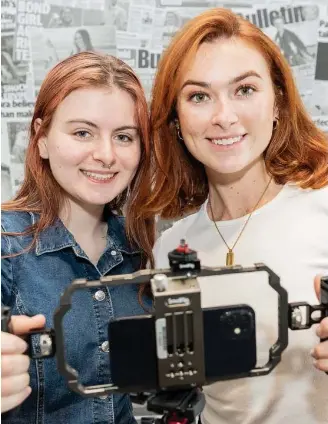 STUDENT NEWSHOUNDS TO COVER HUGE INDUSTRY MEET - PressReader