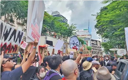 Anti-corruption Rally Puts Pressure on PM Anwar - PressReader