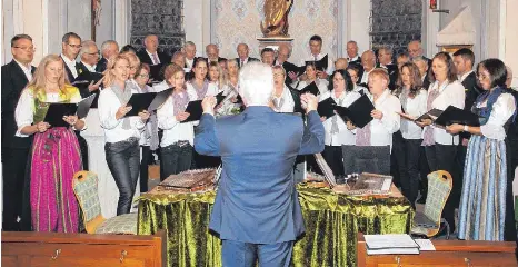 Kirchencho­r Heufelden feiert 100 Jahre - PressReader