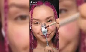 The fork, the ultimate tool for flawless makeup - PressReader